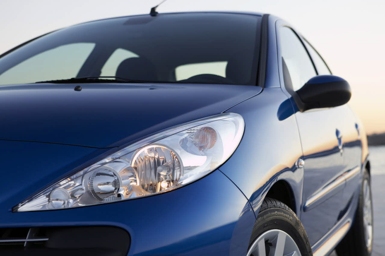 Peugeot 206 Plus, présentation officielle - Forum-Peugeot.com