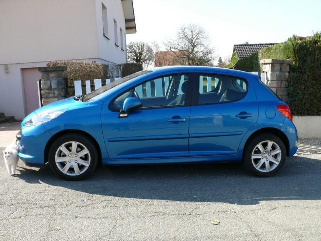 Ma 207 premium pack bleu neysha | Forum Peugeot