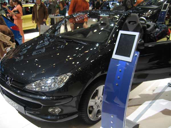 zekalimero_1141766603_cc_206_rc_line.jpg - Forum-Peugeot.com