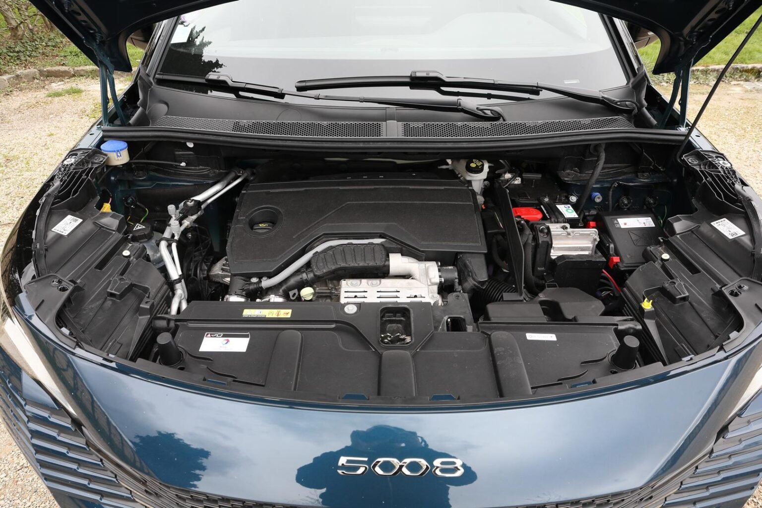 Essai Peugeot 5008 Hybrid 136 e-DCS6