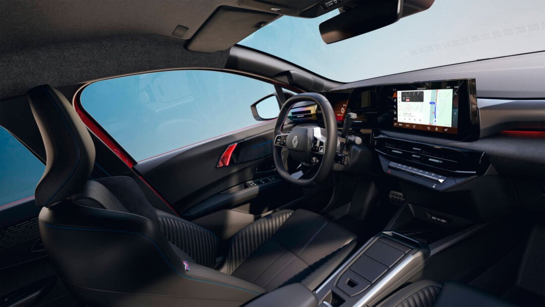 La Clio 6 face à la Peugeot 208